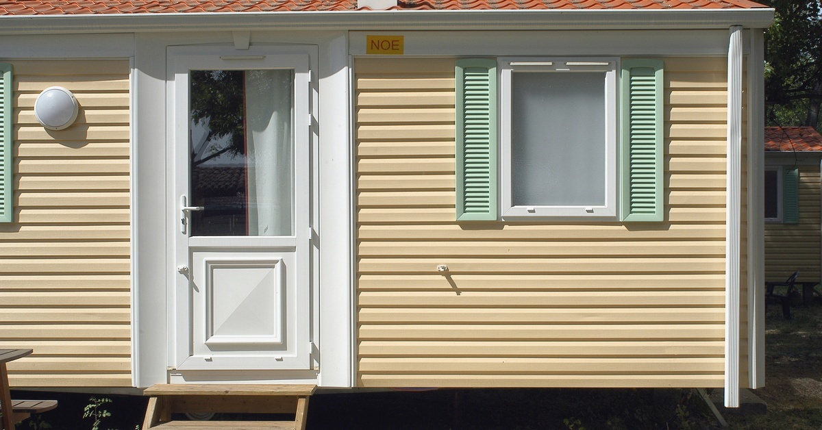All About the Advantages of Prehung Exterior Doors - Mobile Home Outfitters