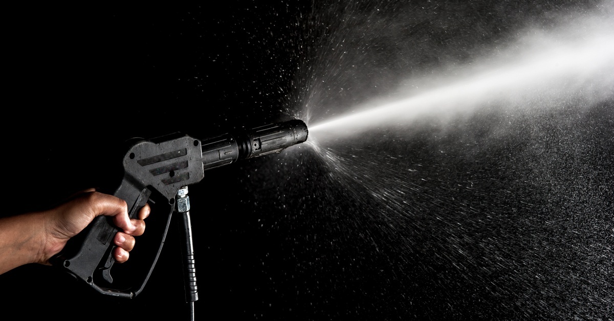 DIY Guide: Cleaning Mobile Home Vinyl Skirting the Right Way - Mobile ...